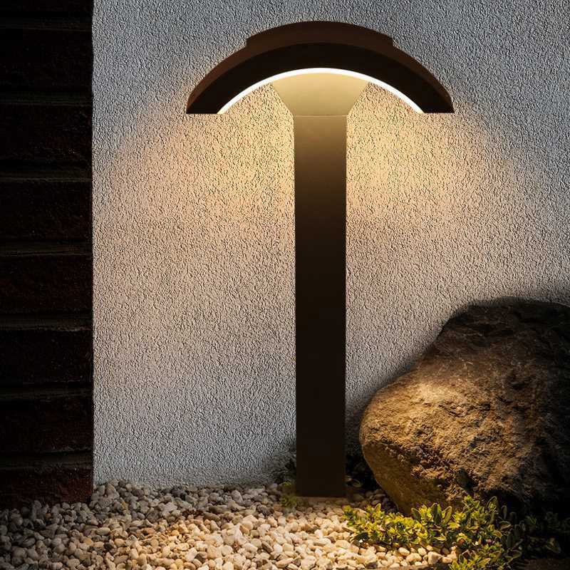 Pathway Umbrella Outdoor Garden Light | Creative Living